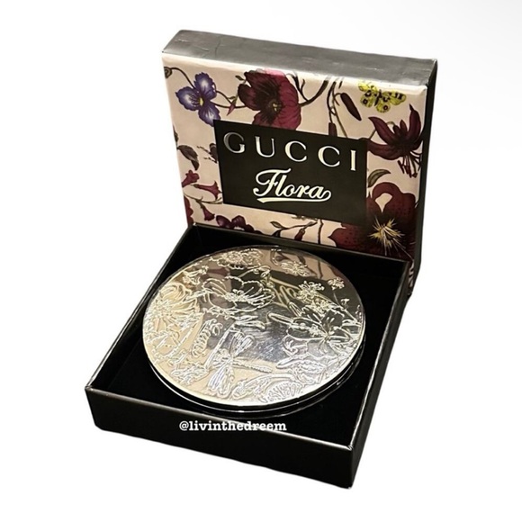 Gucci | Accessories | Low Start Gucci Flora Silver Tone Twoway Cosmetic ...